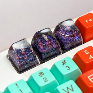 Keycaps Custom Artisan, Keycaps Anime Cute, Galaxy Keycap Space, Purple ...