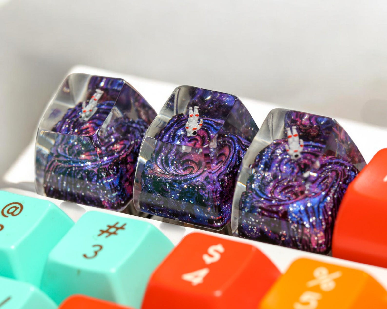 Keycaps Custom Artisan, Keycaps Anime Cute, Galaxy Keycap Space, Purple ...