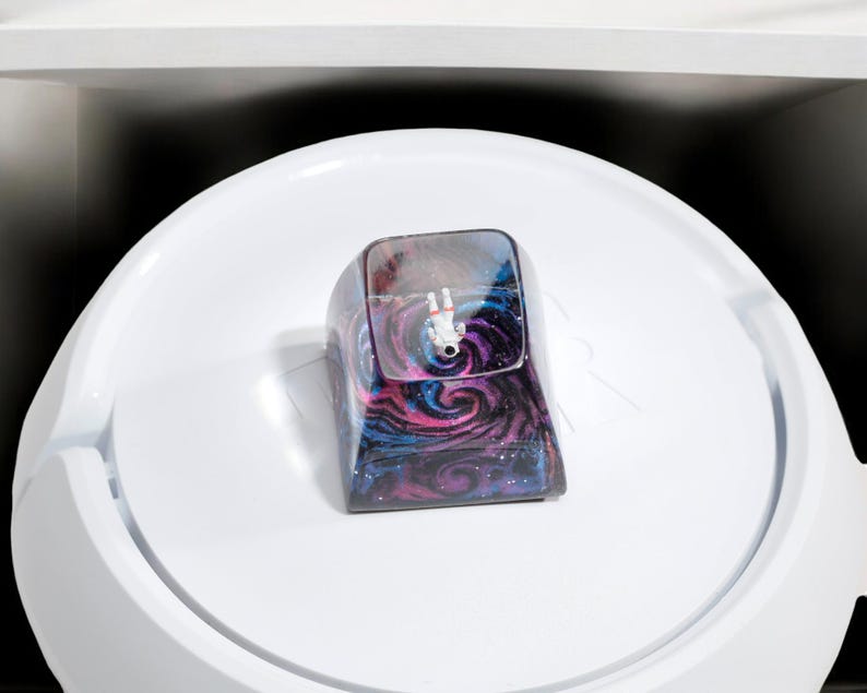 Keycaps Custom Artisan, Keycaps Anime Cute, Galaxy Keycap Space, Purple ...