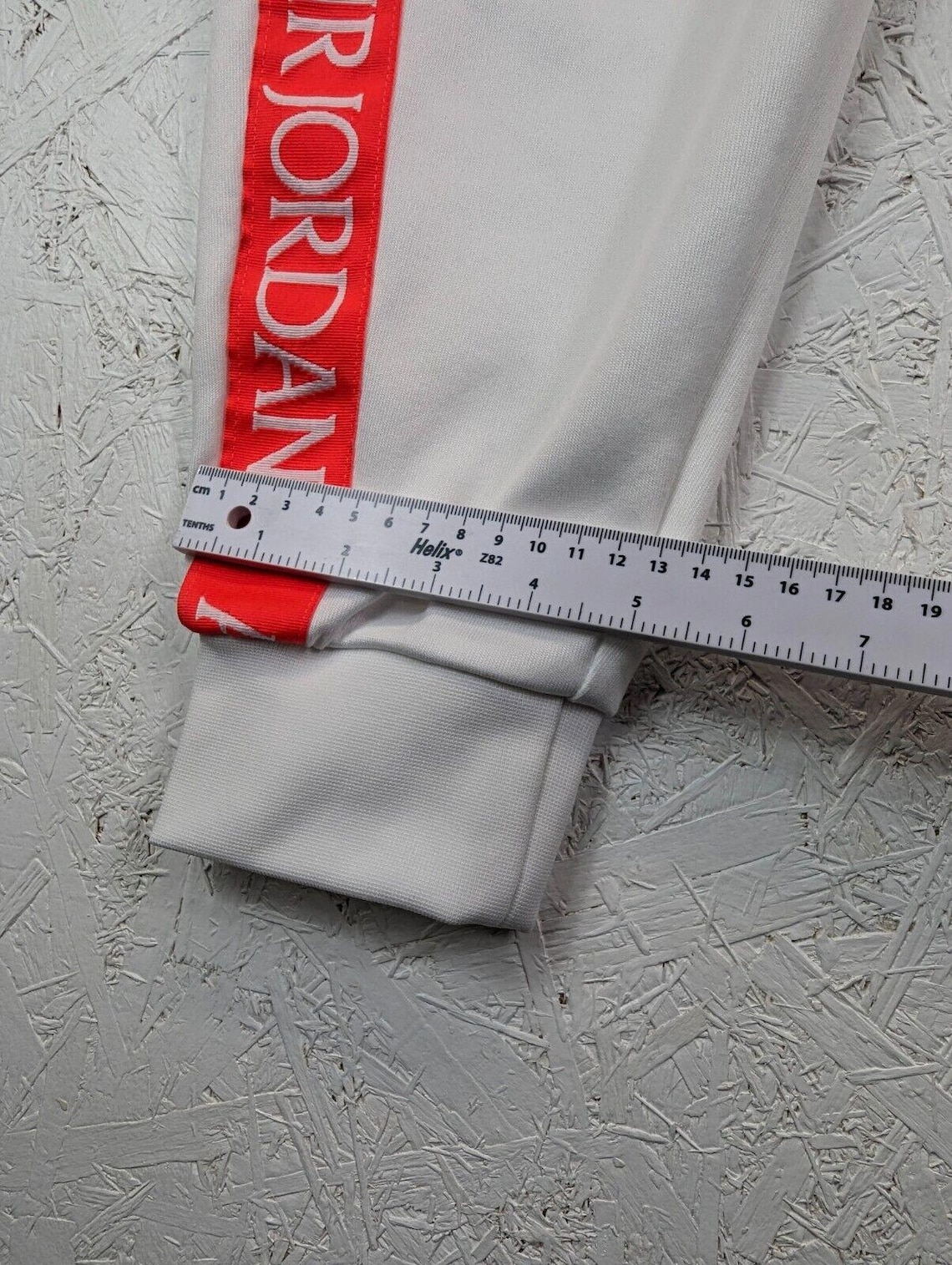 Nike Air Jordan Tracksuit Bottoms Mens XS White Tapered Joggers Retro ...