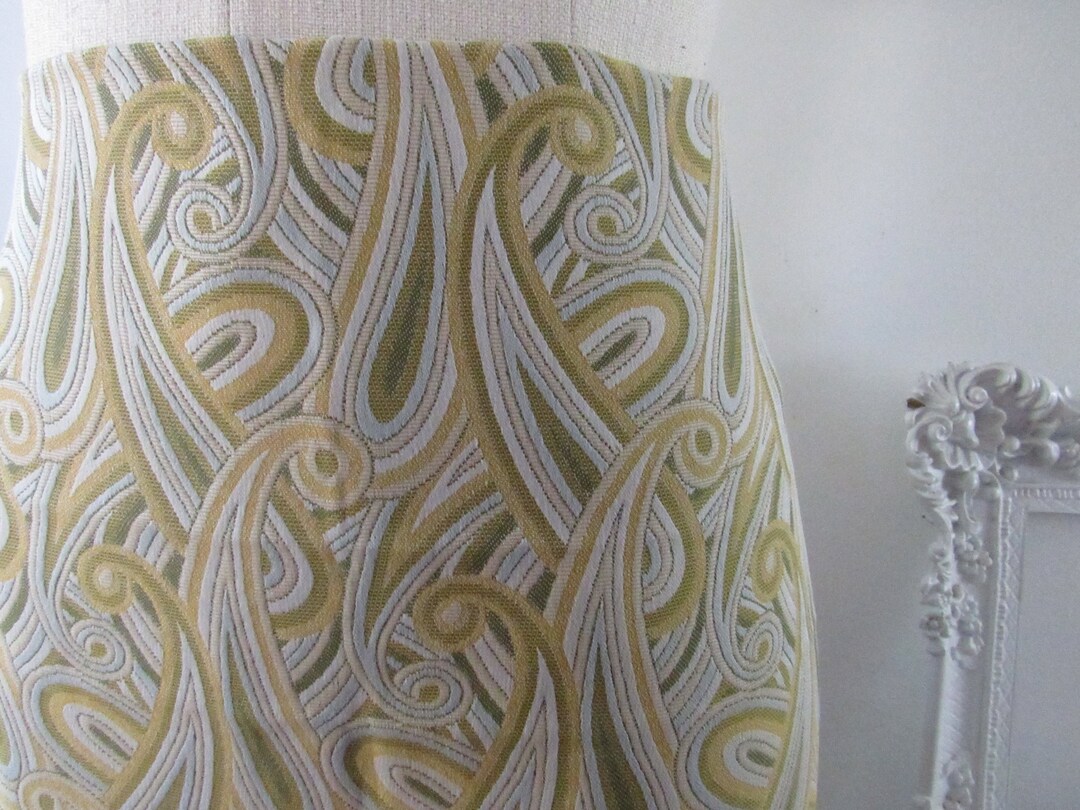 Vintage 1970s Fabric Earth Tone Paisley Weave - Etsy