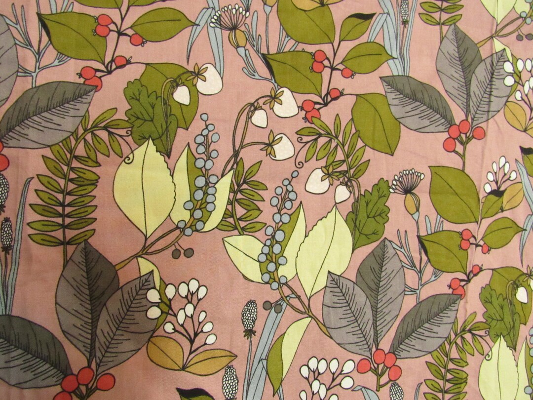 A Ghastlie BOTANICAL Rare Out of Print Fabric One Yard - Etsy