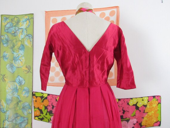 1950s Raspberry pink silk chiffon circle skirt dress … - Gem