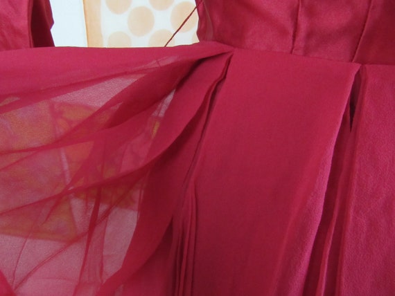 1950s Raspberry pink silk chiffon circle skirt dress … - Gem