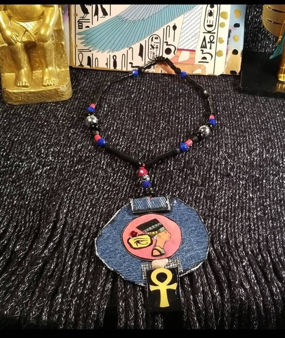 Side Profile Queen Nefertiti Paper Water Resistant Resin Epoxy Coated ...