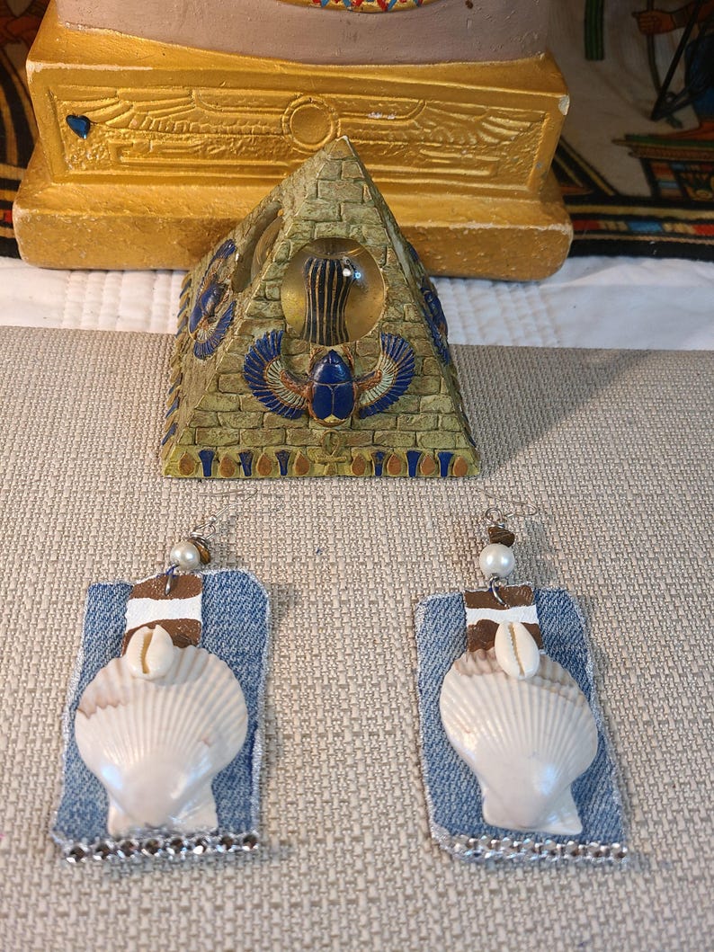 Upcycled 3inches Cowrie Shells Blue Jeans Denim Fabric Mounted Dangling ...