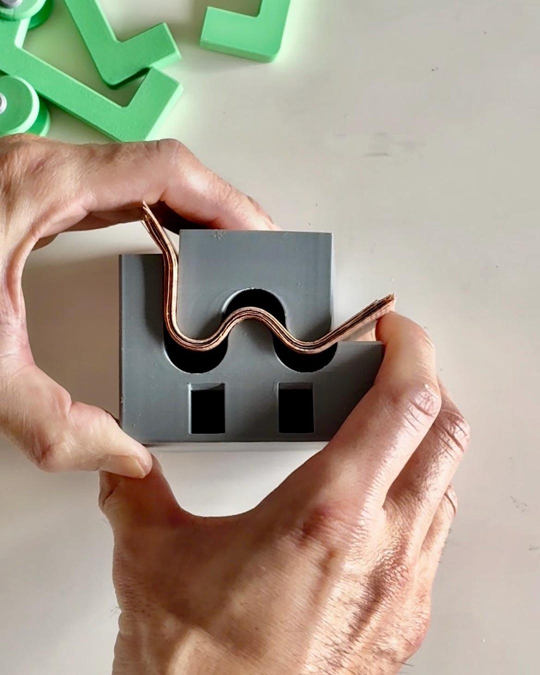 Laminated Bending Pattern for a Charm Holder | STL File | Bentwood ...