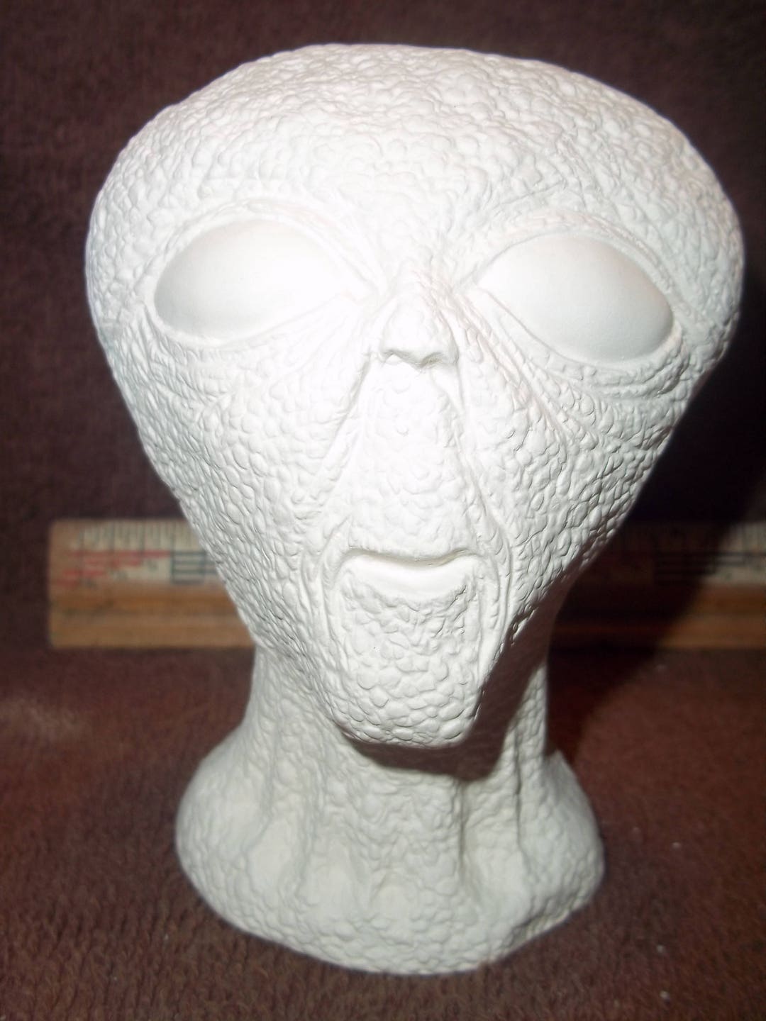 Alien Bust in Ceramic Bisque Ready to Paint Aliens UFO Space Sci Fi ...