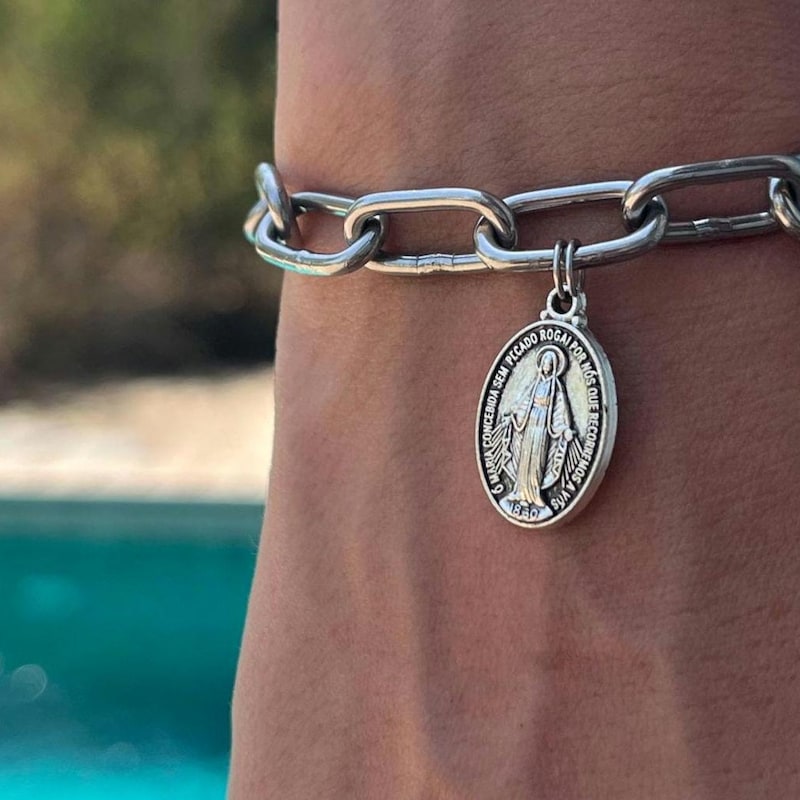 Total Chain - Etsy UK