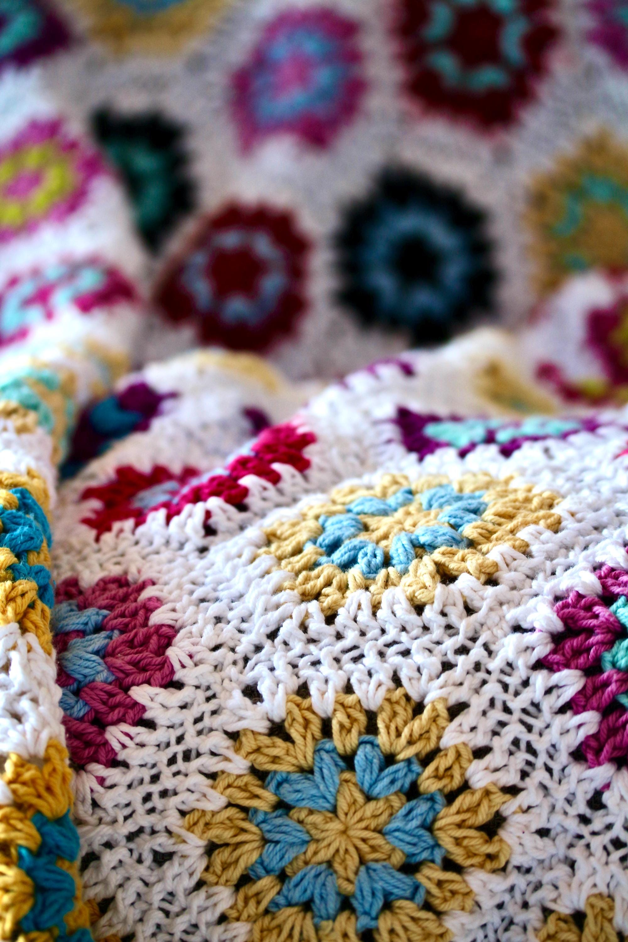 Hexagon Granny Square Temperature Blanket Crochet Pattern | Yearly ...