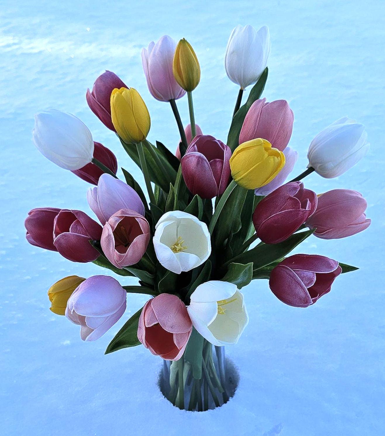 Real Feel and Real Touch Faux Tulips: Spring/summer Centerpiece in a ...