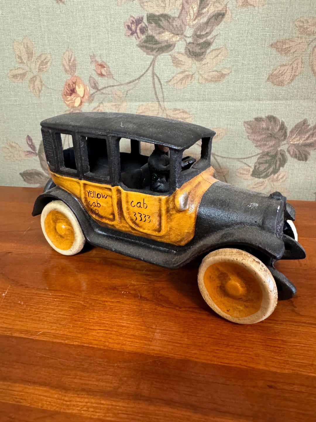 Vintage Cast Iron Yellow Cab Taxi With Driver Toy - Etsy