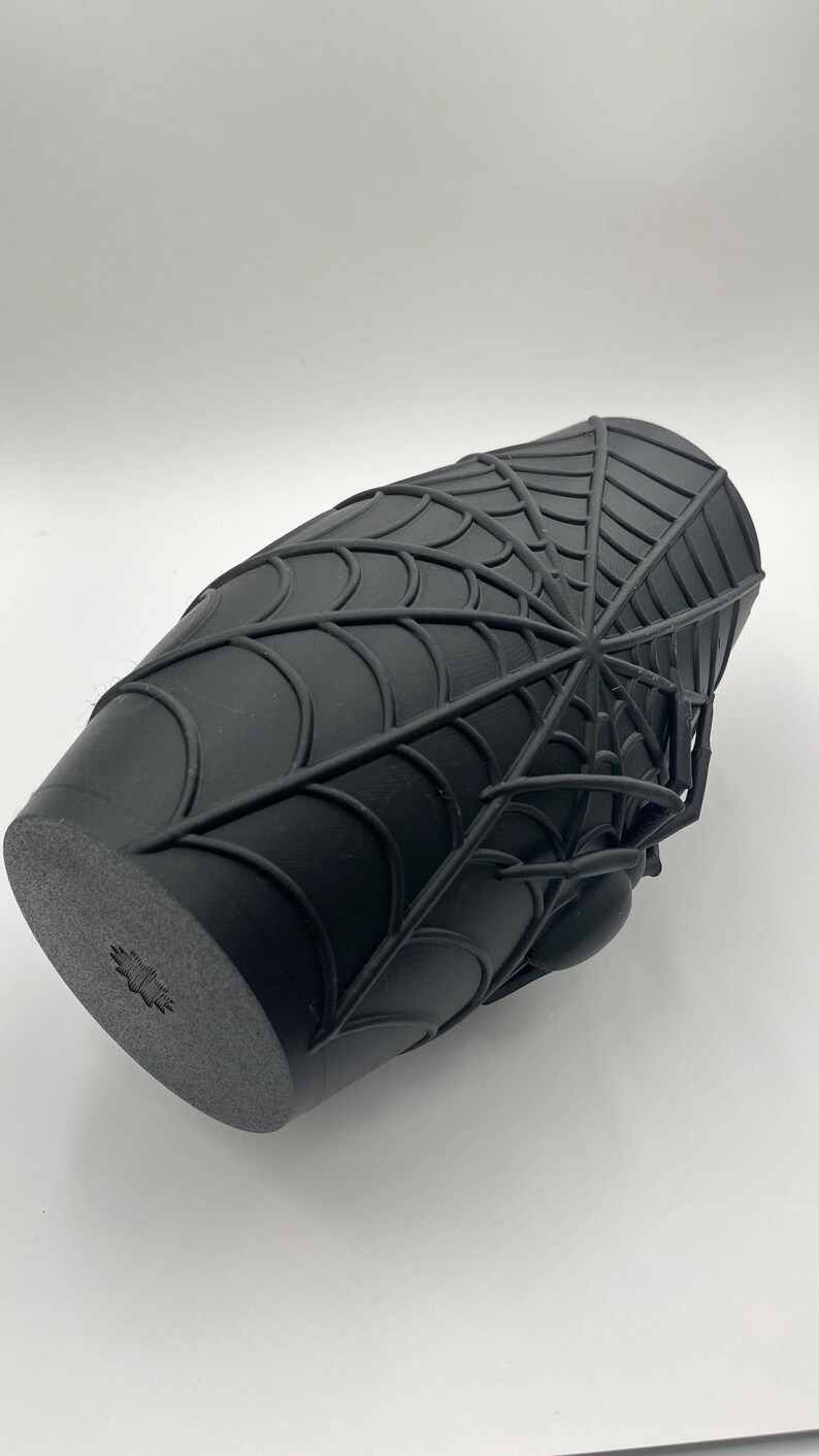 Spider Web Vase - Matte Black - Etsy