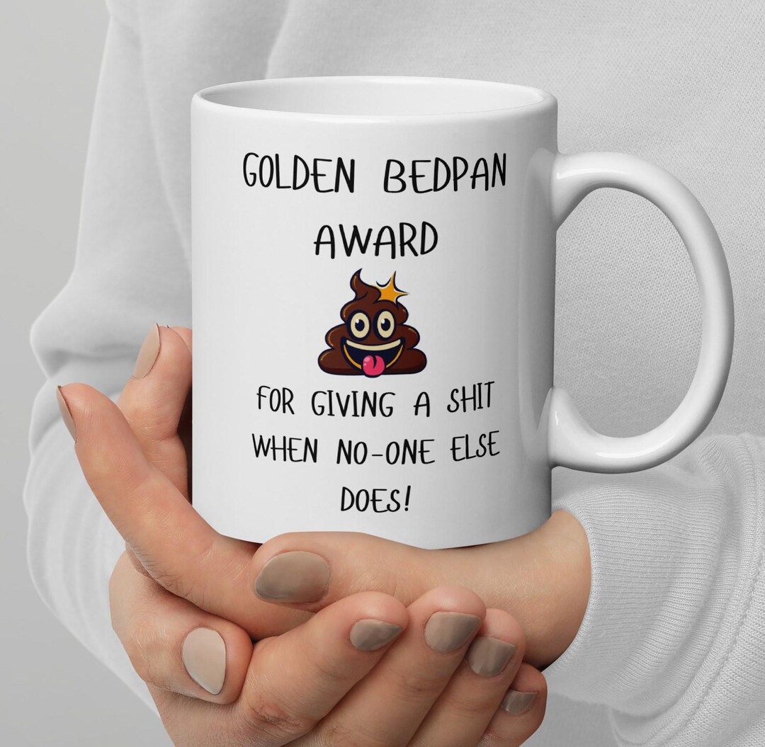 GOLDEN BEDPAN AWARD for Nurses Who Deal With Shit All Day Nursing ...