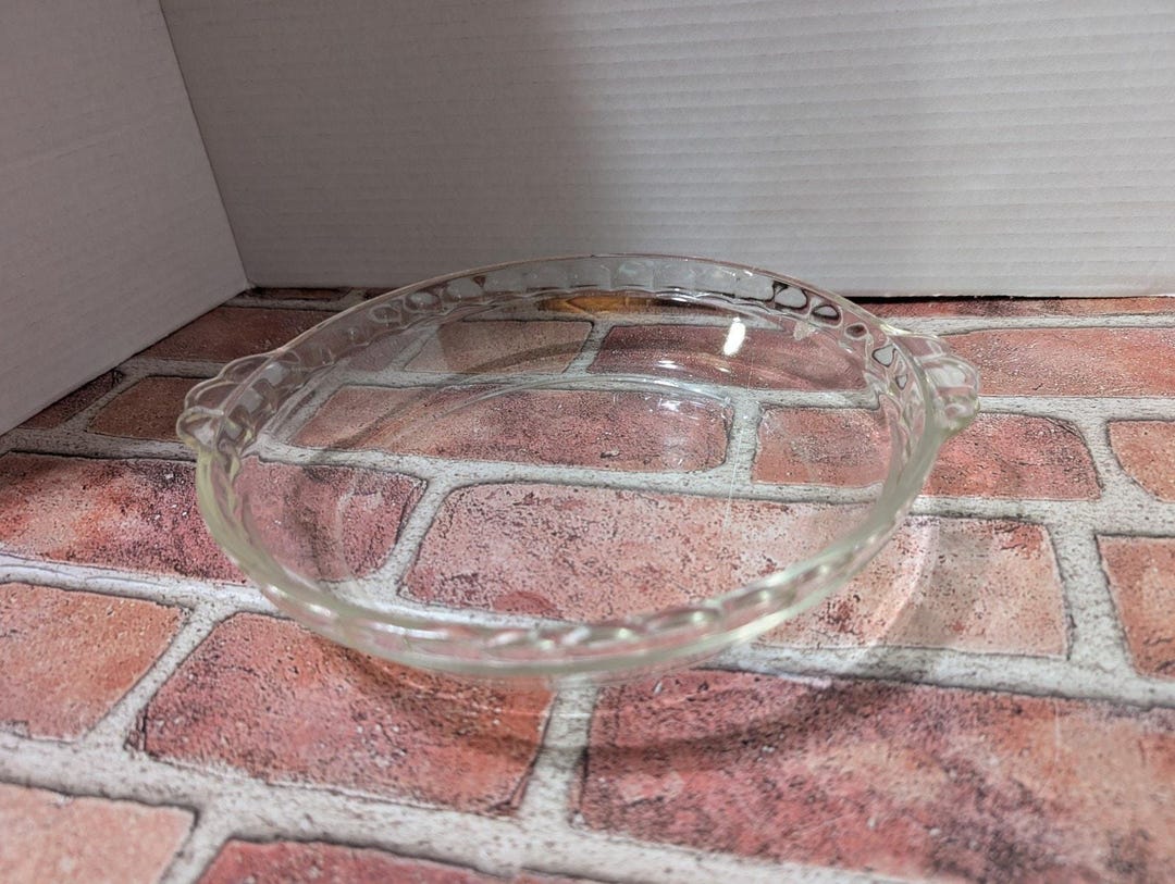 Vintage Pyrex Fluted 9 Inch Pie Plate Dish Scalloped With Handles No ...