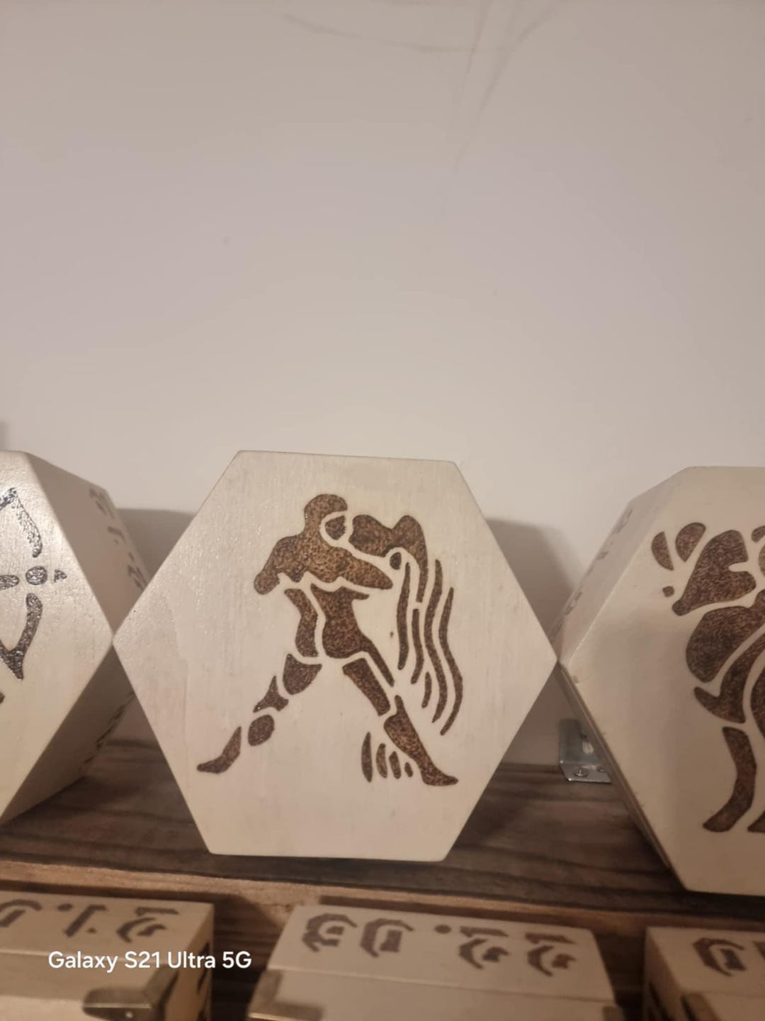 Aquarius Zodiac Box - Etsy