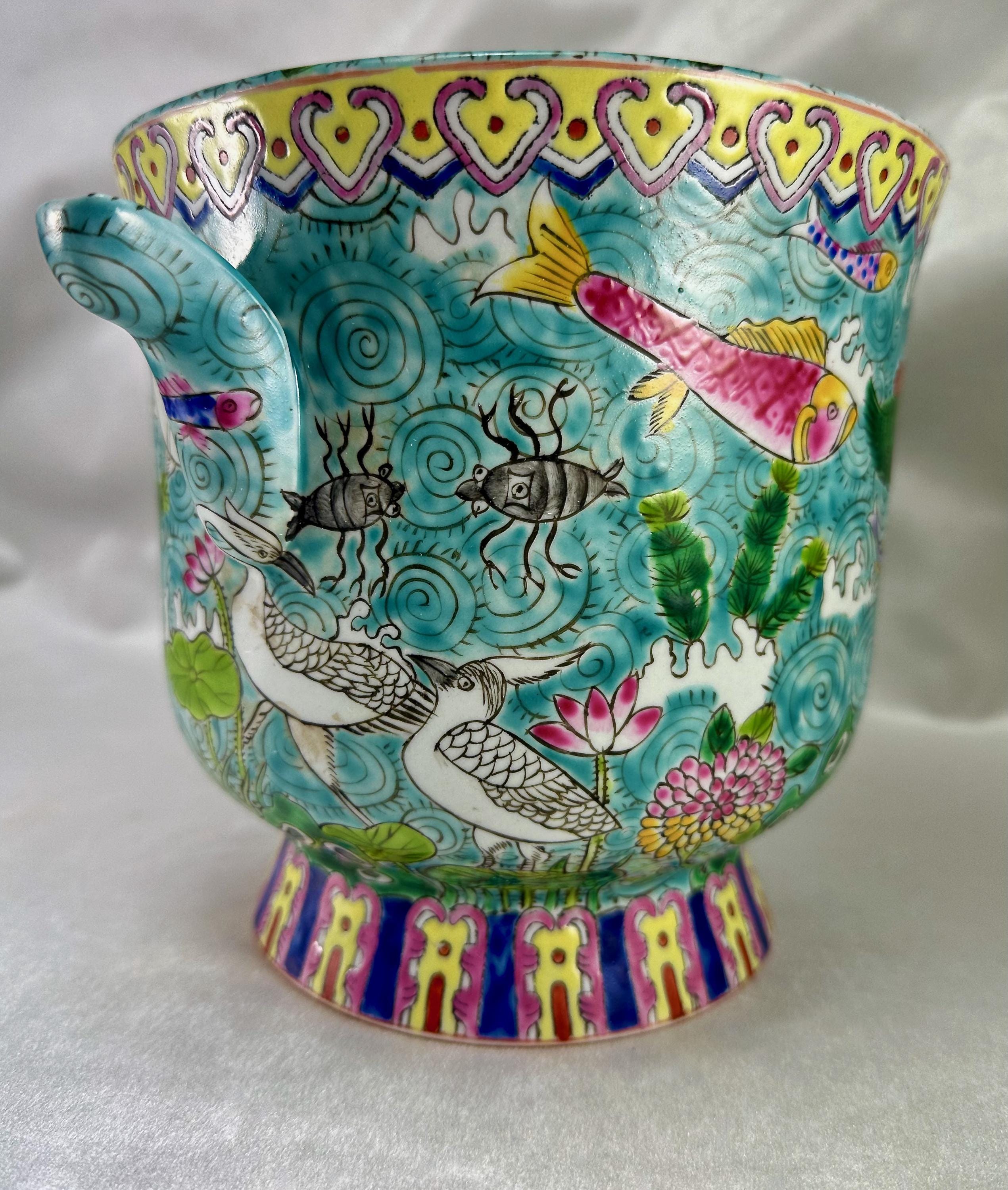 Antique Chinese Porcelain Famille Rose Turquoise Ground Aquatic Marine ...
