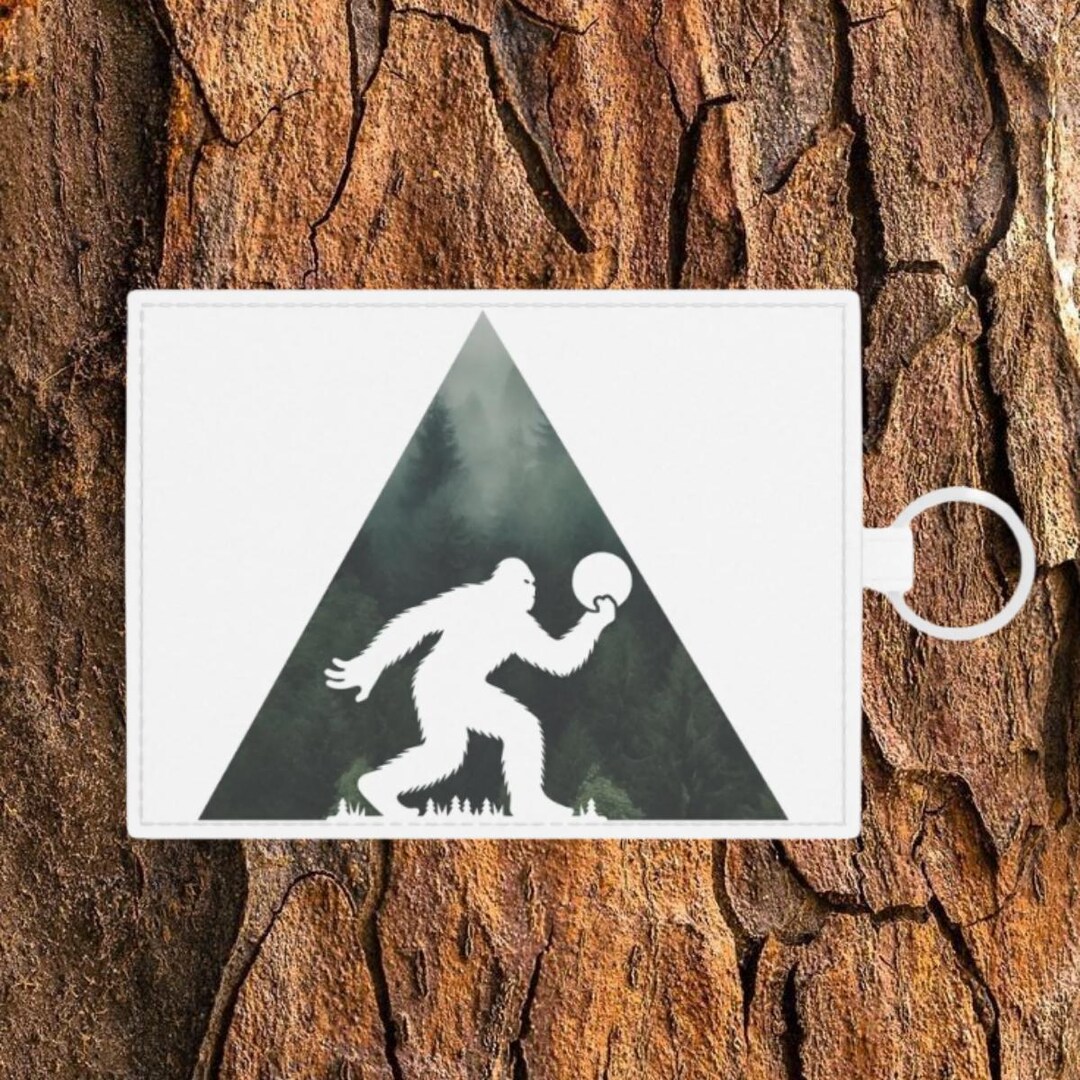 Winter Monster Yetti Disc Golf Card Wallet, Disc Golf Wallet, Funny ...