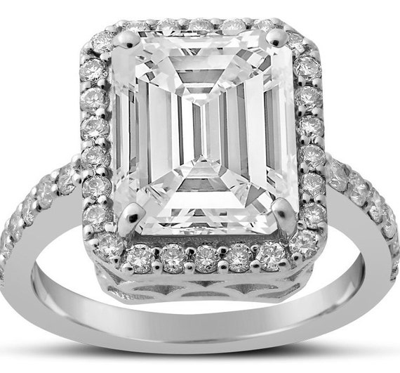 8x6 emerald cut moissanite store