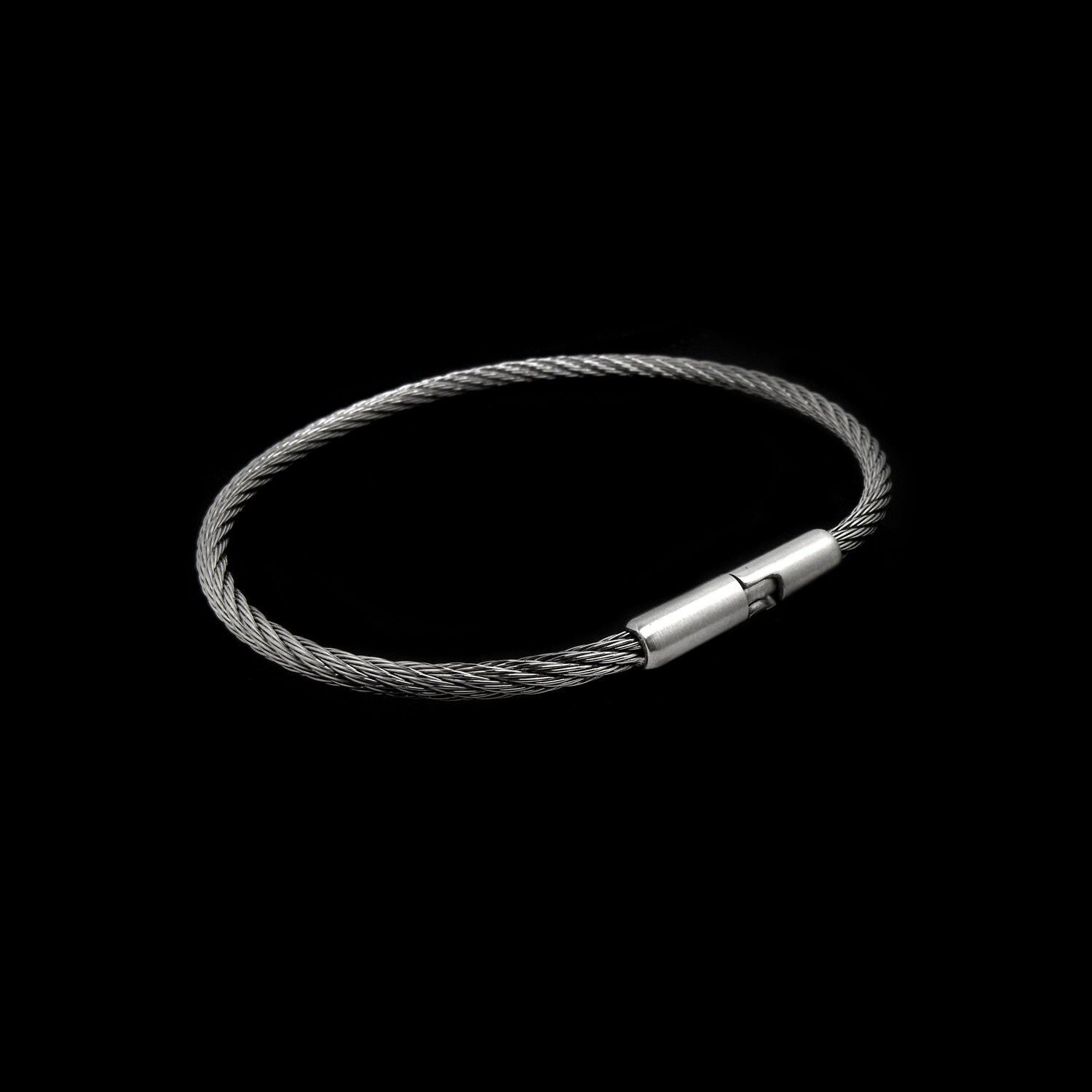 CABLE 3mm bracelet with bayonet twist clasp in stainless steel By ...