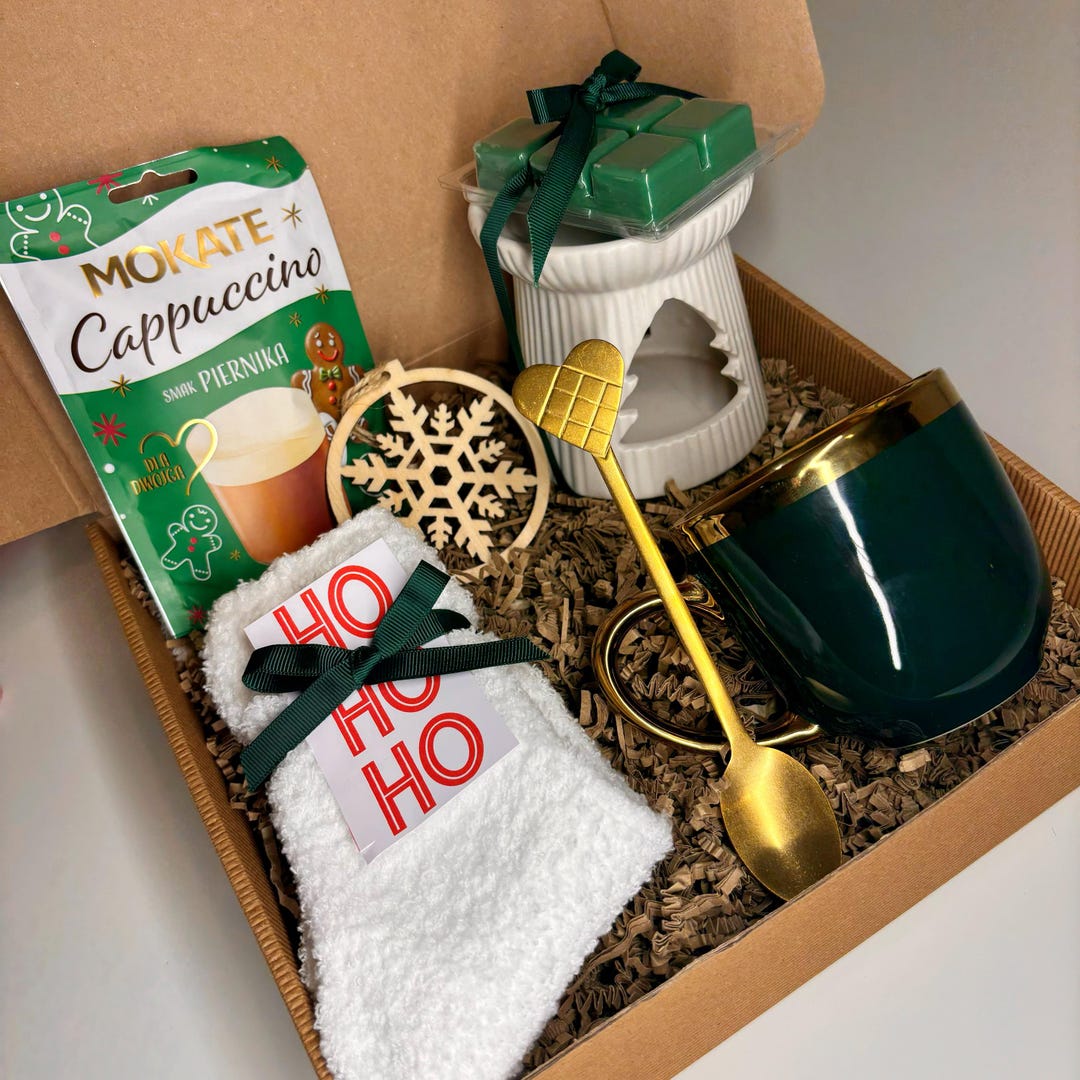 Christmas Gift Box, Gift Box for Her, Cozy Gift Set, Holiday Gifts, Wax ...