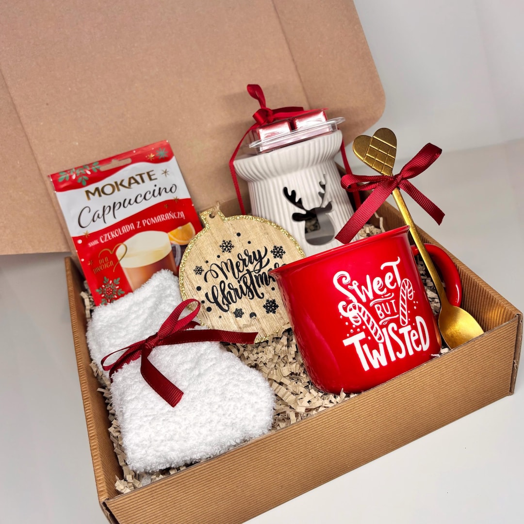 Christmas Gift Box, Holiday Gift Box, Gift Box for Her, Cozy Gift Box ...