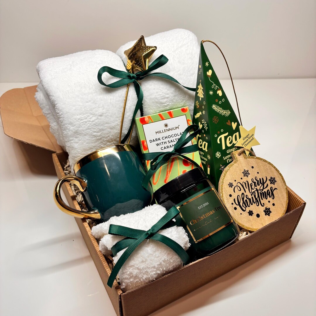 Cozy Chirstmas Gift Set, Holiday Gift for Her, Cozy Winter Gift Set ...