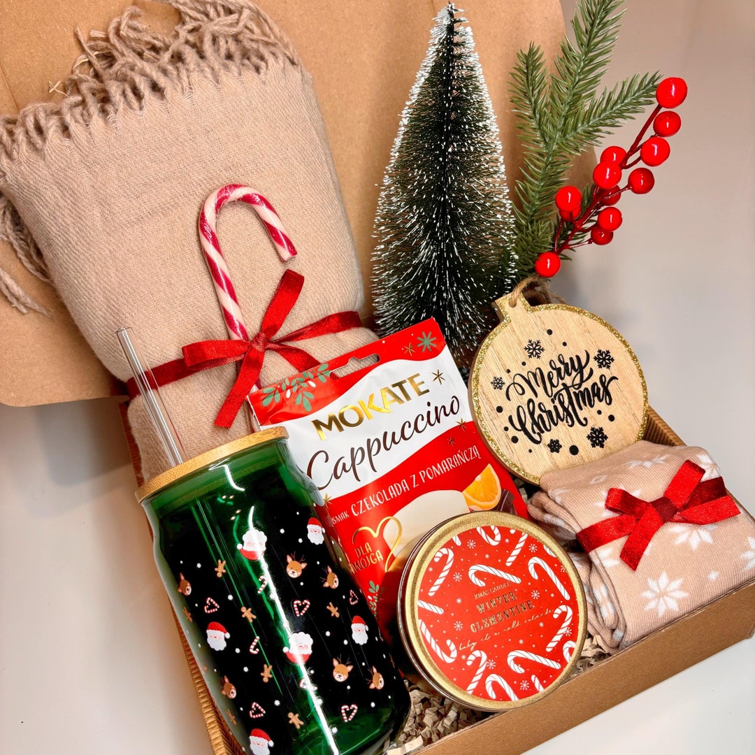 Happy Holiday Gift Set, New Year Gifts, Christmas Gift Box, Send Hugs ...