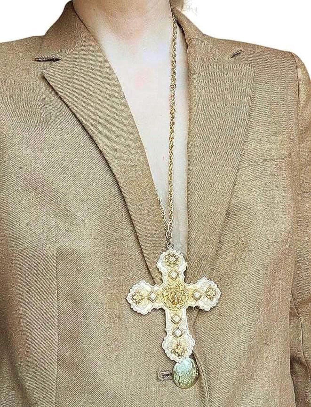 Accessocraft NYC Vintage Gold Cross Necklace: Lion Pendant Statement ...