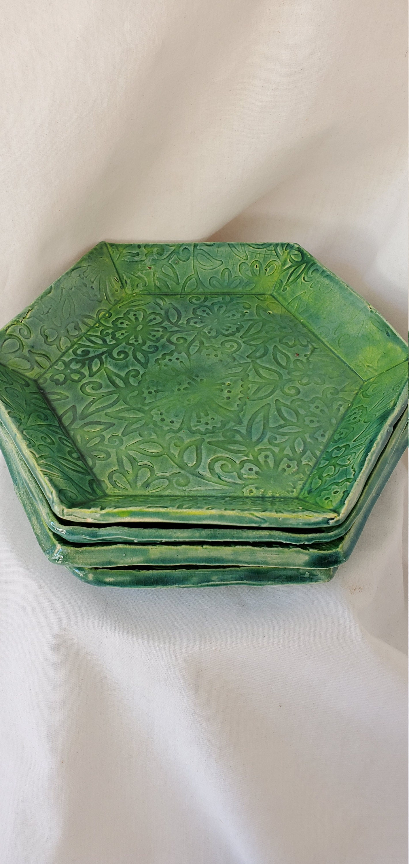 Small Bites Hexagon Plates