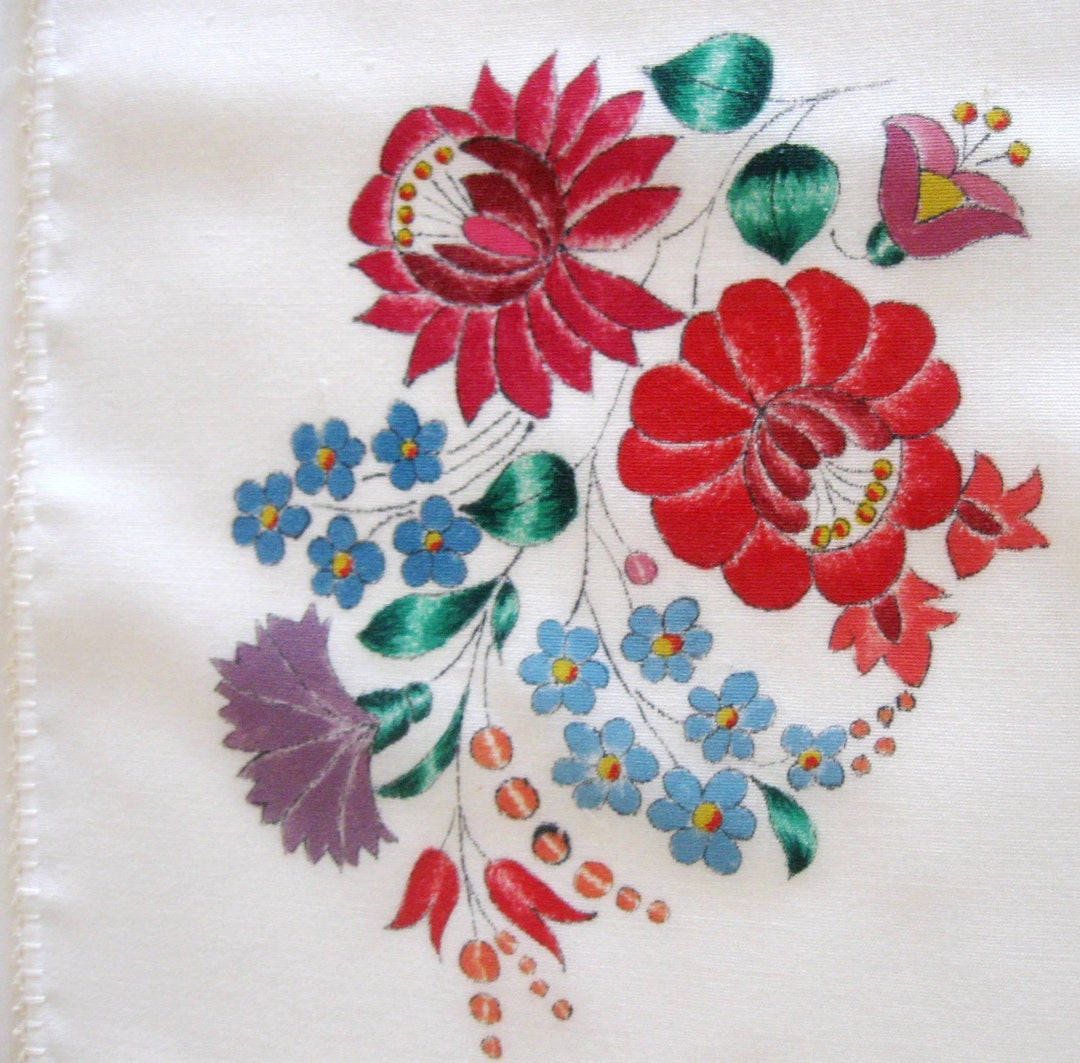 Vintage Doily Table Runner Hand Painted Linen Floral Bold and Bright ...