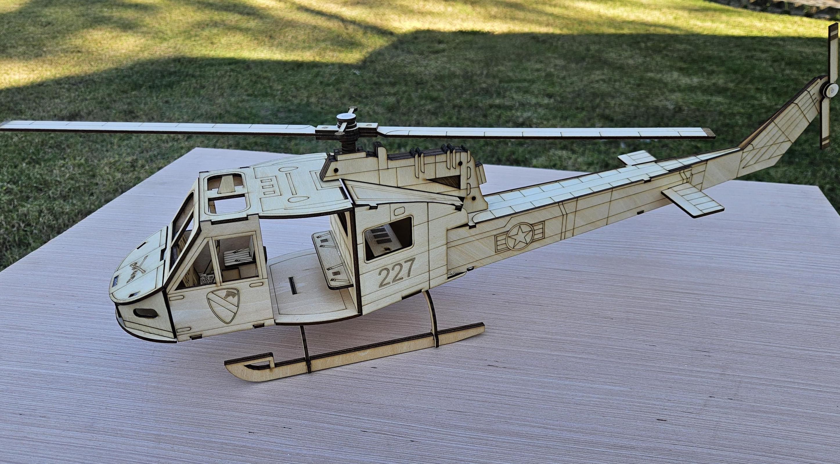Large UH-1 Huey Helicopter 3D Laser-cut Wooden Model Kit With Glue ...