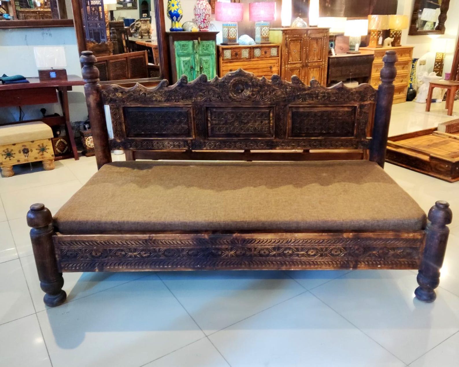 Luxury Handmade Sulemani Takht – Solid Pine Wood Traditional Daybed - Etsy