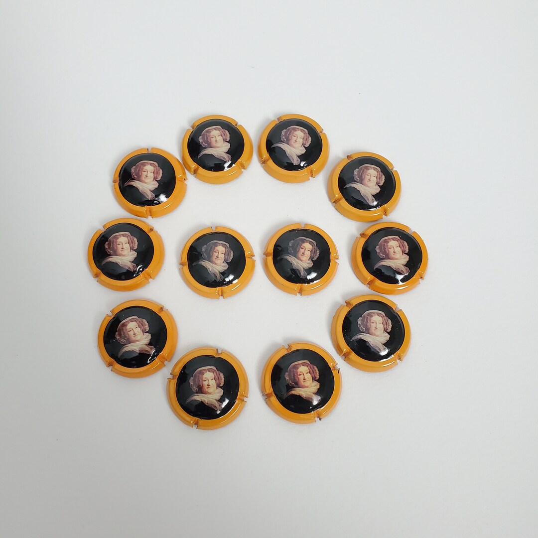 Champagne Cage Caps Buttons Only Crowns Muselet Agraffe Vueve Cliquot ...