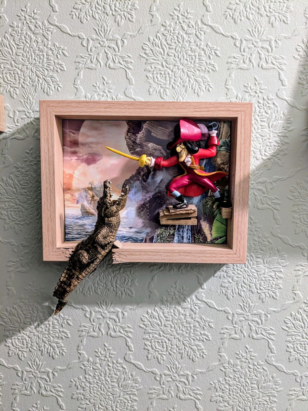 Captain Hook & the Croc Frame. - Etsy