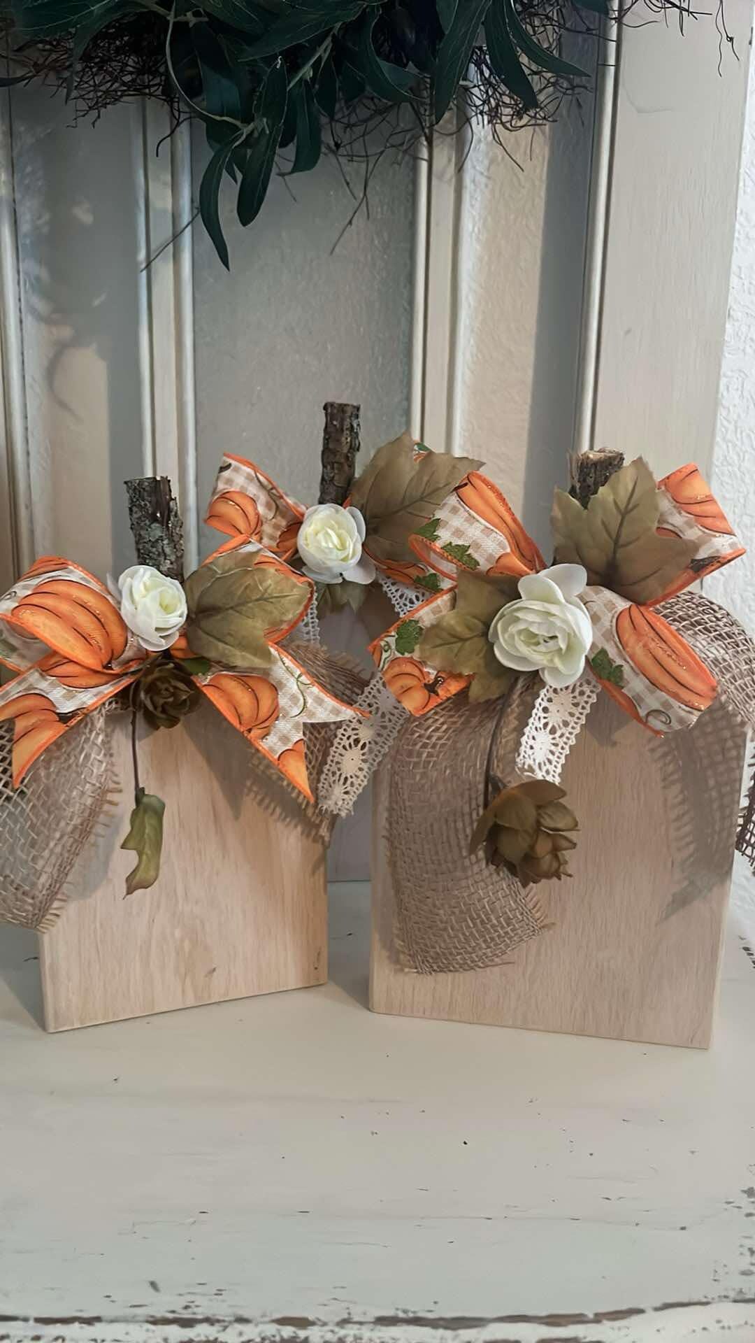 Wooden Pumpkins, Rustic Fall Decor, Shelf Sitter, 3 Pumpkin Set, Decor ...