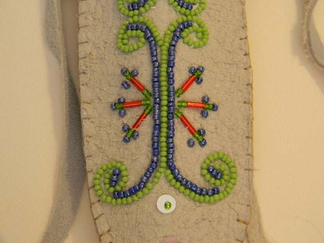 Northeastern Neck Knife Beaded Sheath Birch Handle Chert - Etsy