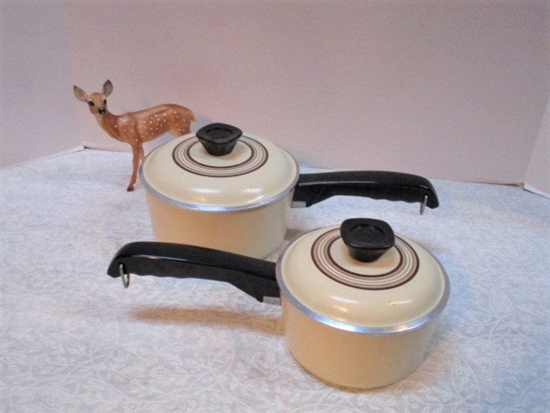 Vintage Club Pans, 2 Sauce Pans W/ Lids, Almond W/ Brown Accents, Very ...