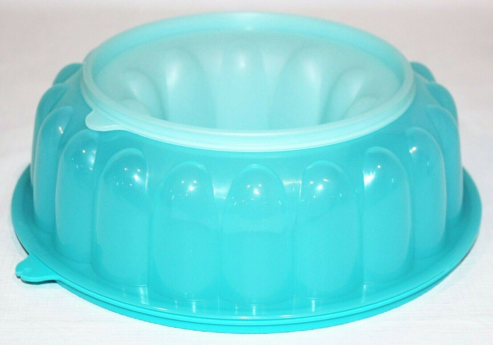CHOICE ONE Vintage Tupperware Jello or Ice Ring Mold Set 3 | Etsy