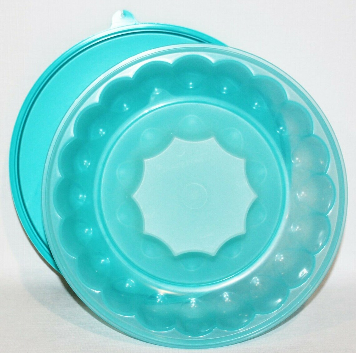 CHOICE ONE Vintage Tupperware Jello or Ice Ring Mold Set 3 | Etsy