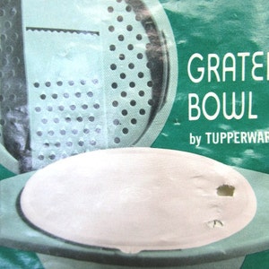 Vintage Tupperware Grater Bowl Set, 3 Piece Set W/ Bowl Grater Lid ...