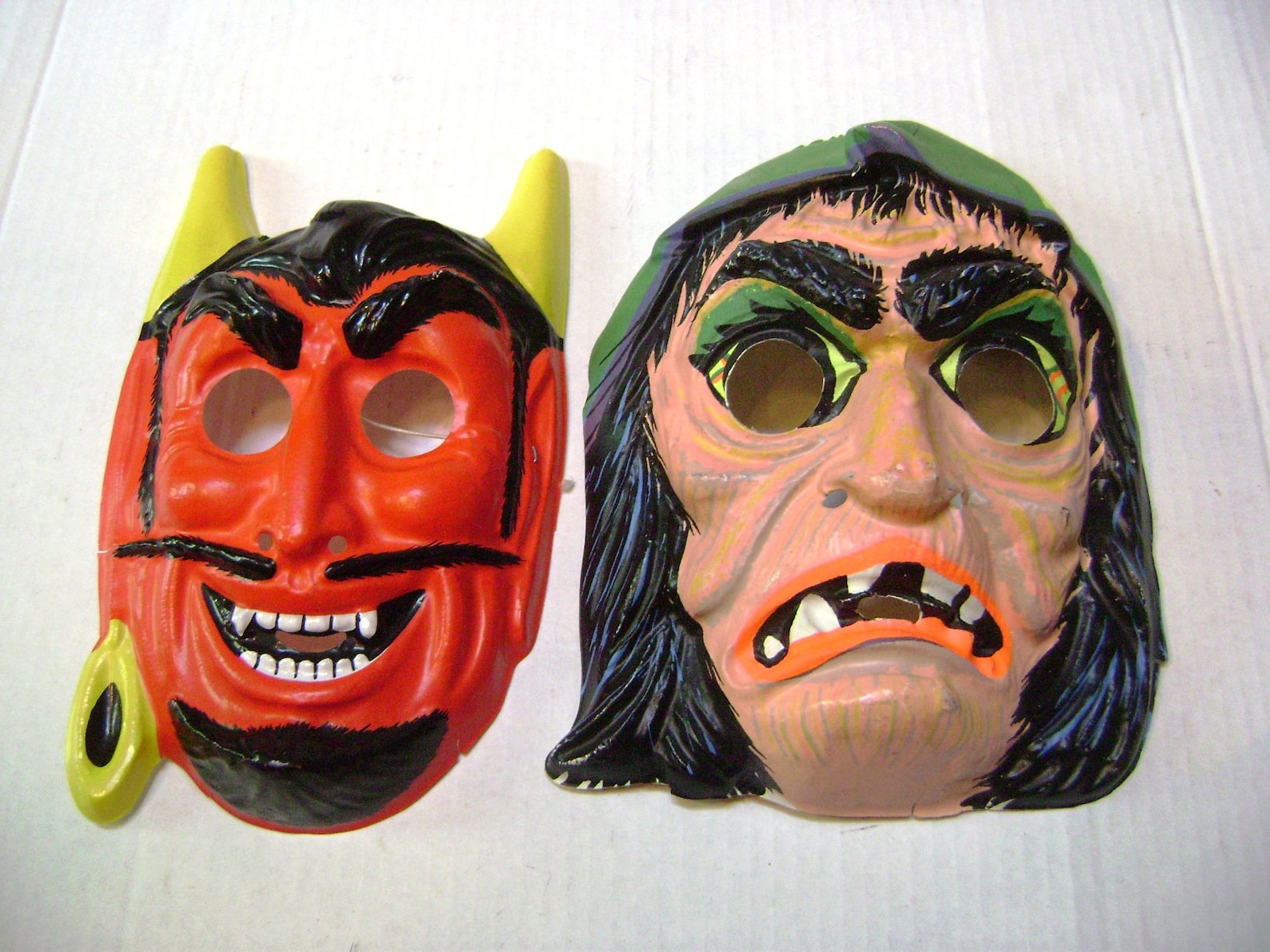 RARE Vintage Mickey Mouse Halloween Costume Mask and Jumper, Walt ...
