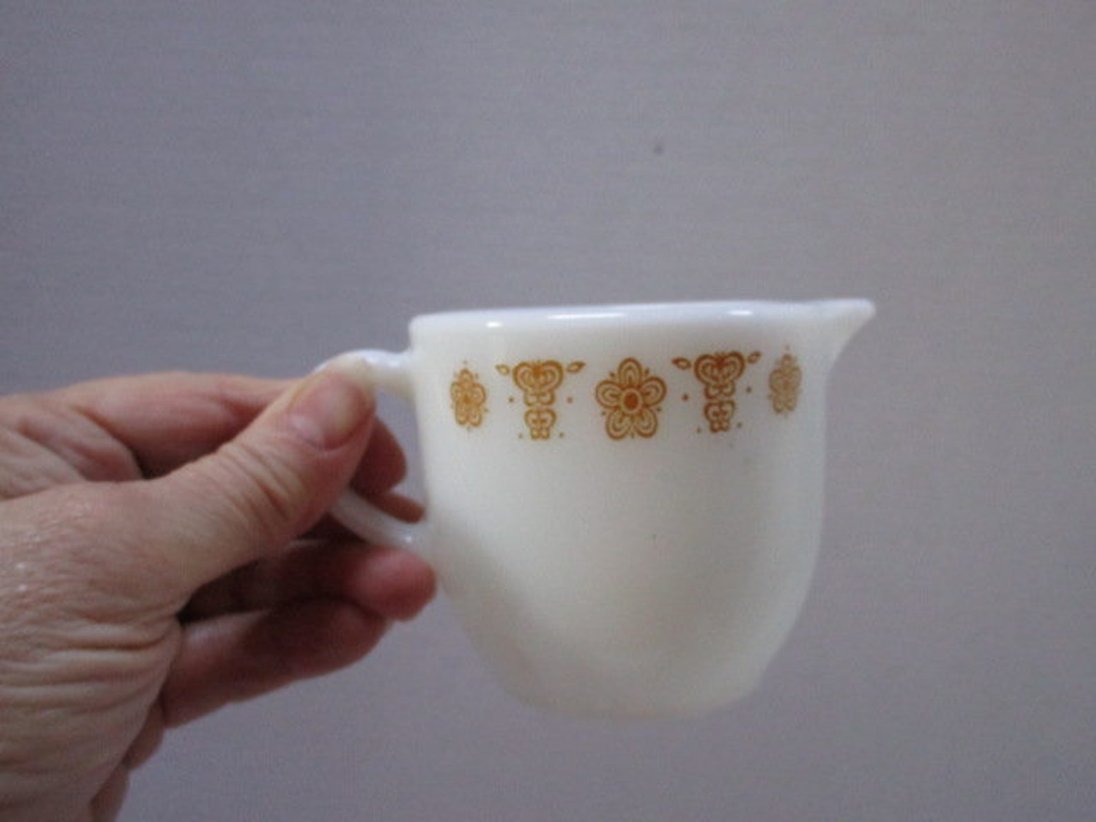 Vintage Pyrex Sugar and Creamer Set: Butterfly Gold Tableware - Etsy