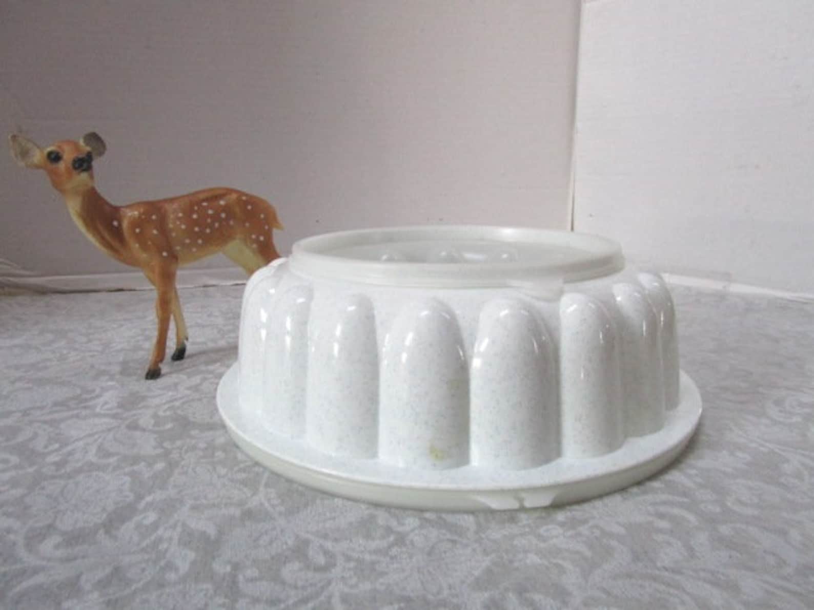 Vintage Tupperware Jello or Ice Ring Mold Set Like New 3 - Etsy