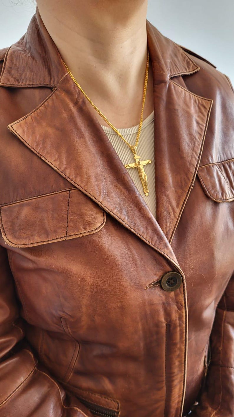 Gold Handcrafted Crucifixion of Christ Statement Pendant: Religious ...
