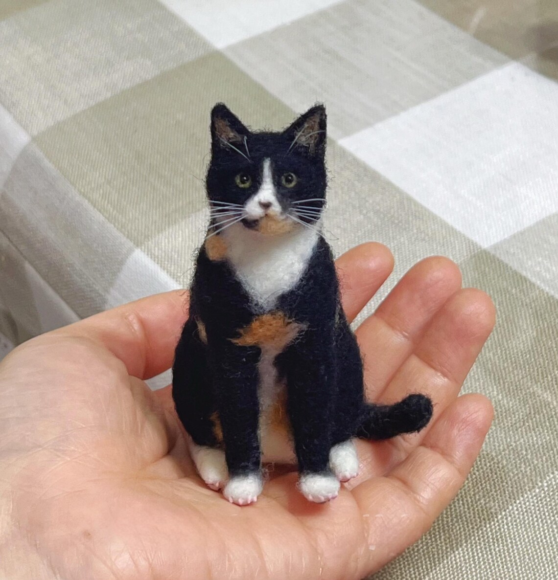 Custom Needle Felted Cat Sculpture, Handmade Wool Pet Portrait - Etsy