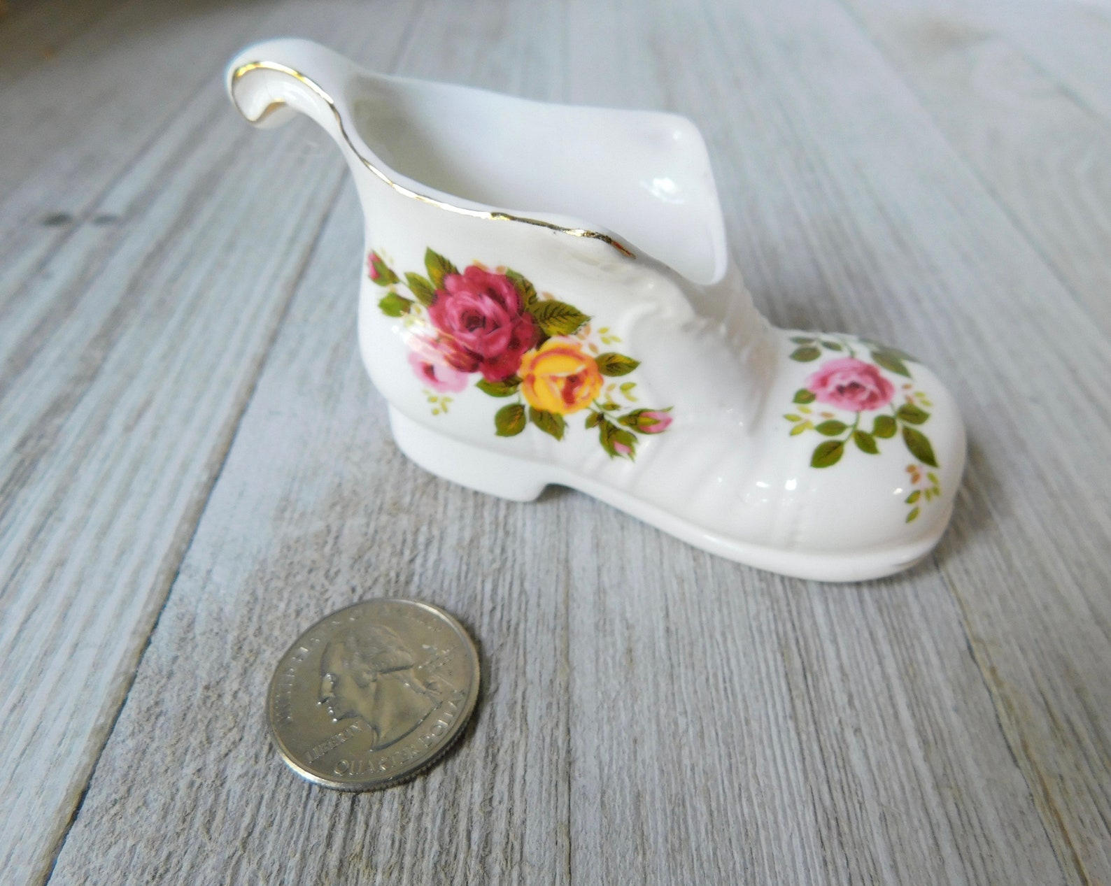 Vintage cottage Rose Bone China Booth/shoe. - Etsy