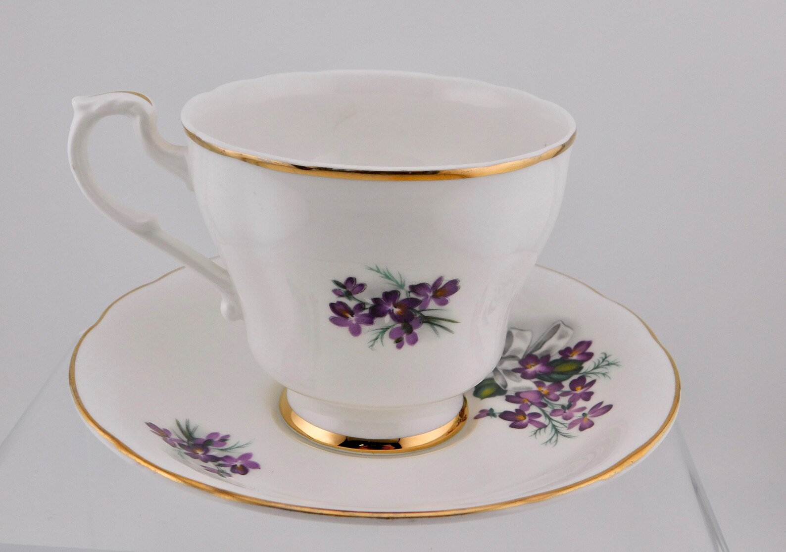 Vintage LIVERPOOL ROAD Pottery Violets and Bow Teacup and Saucer ...