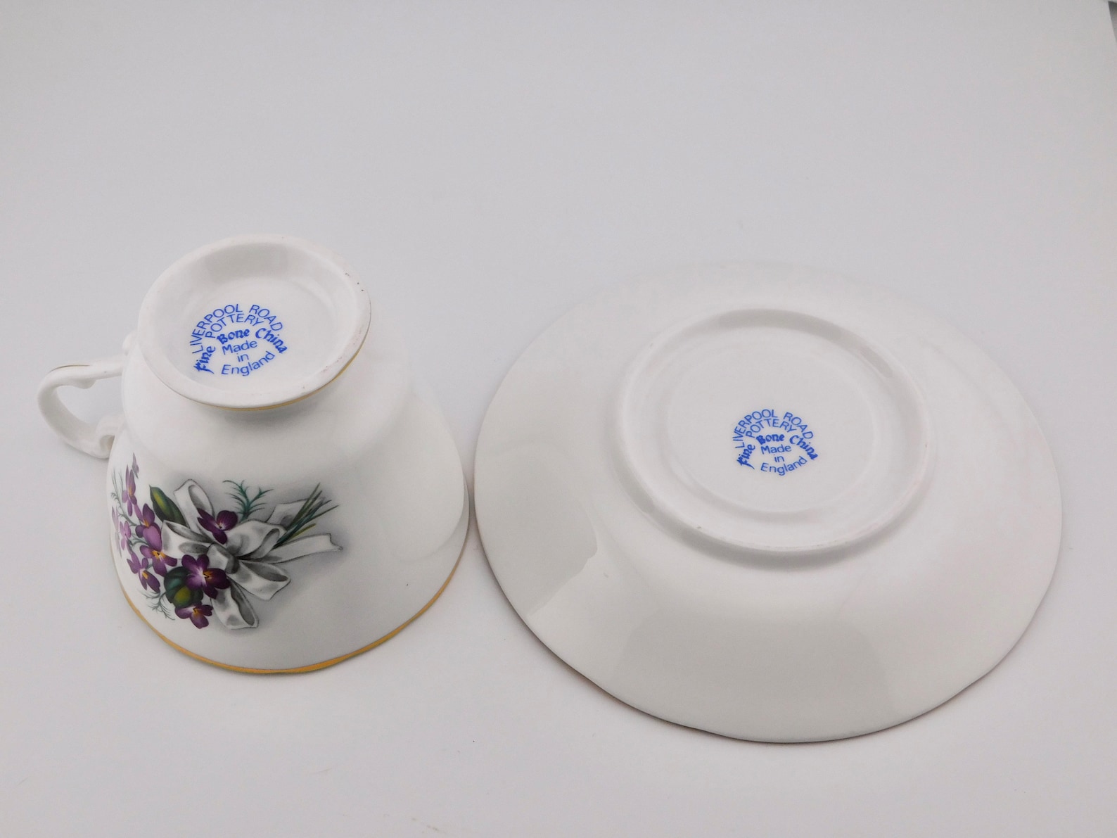 Vintage LIVERPOOL ROAD Pottery Violets and Bow Teacup and Saucer ...