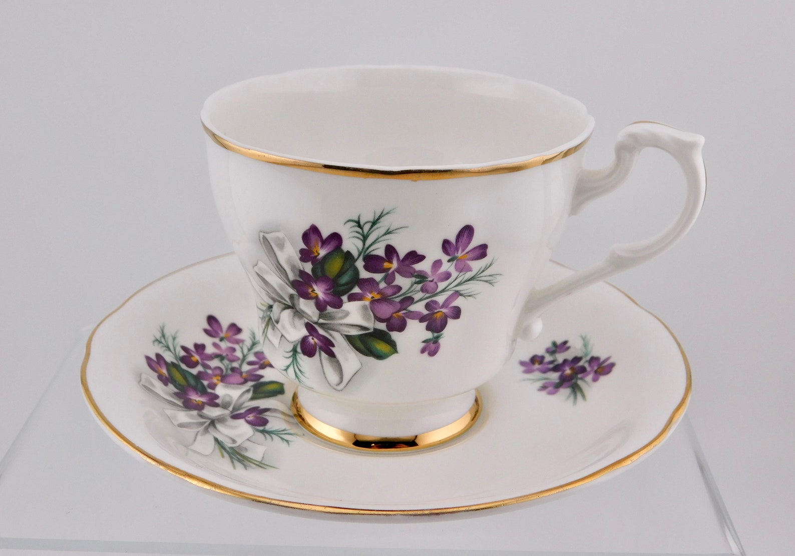 Vintage LIVERPOOL ROAD Pottery Violets and Bow Teacup and Saucer ...
